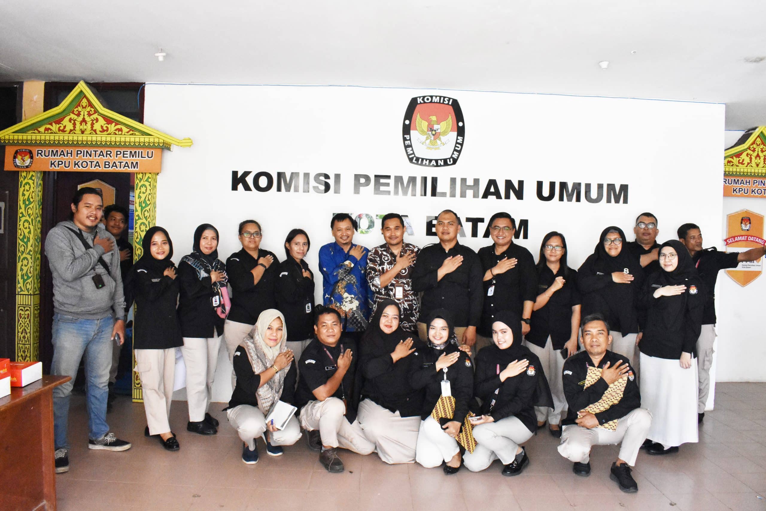 Dosen ITEBA Mengusulkan Solusi pada Logistik Pemilu 2024 di Kota Batam ...