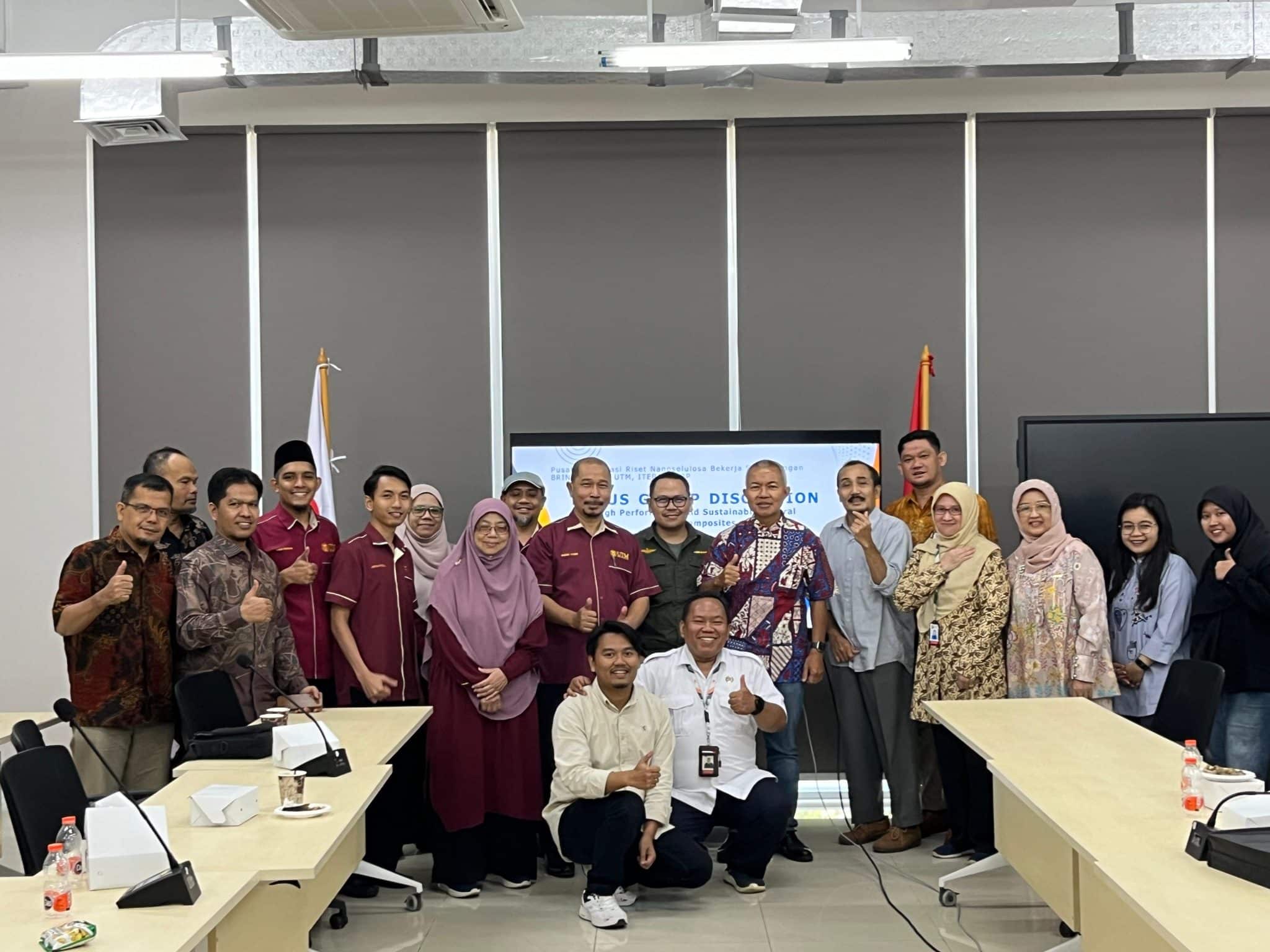 Kegiatan FGD dan Visit Lab Pusat Kolaborasi Riset (PKR) Nanoselulosa di ...
